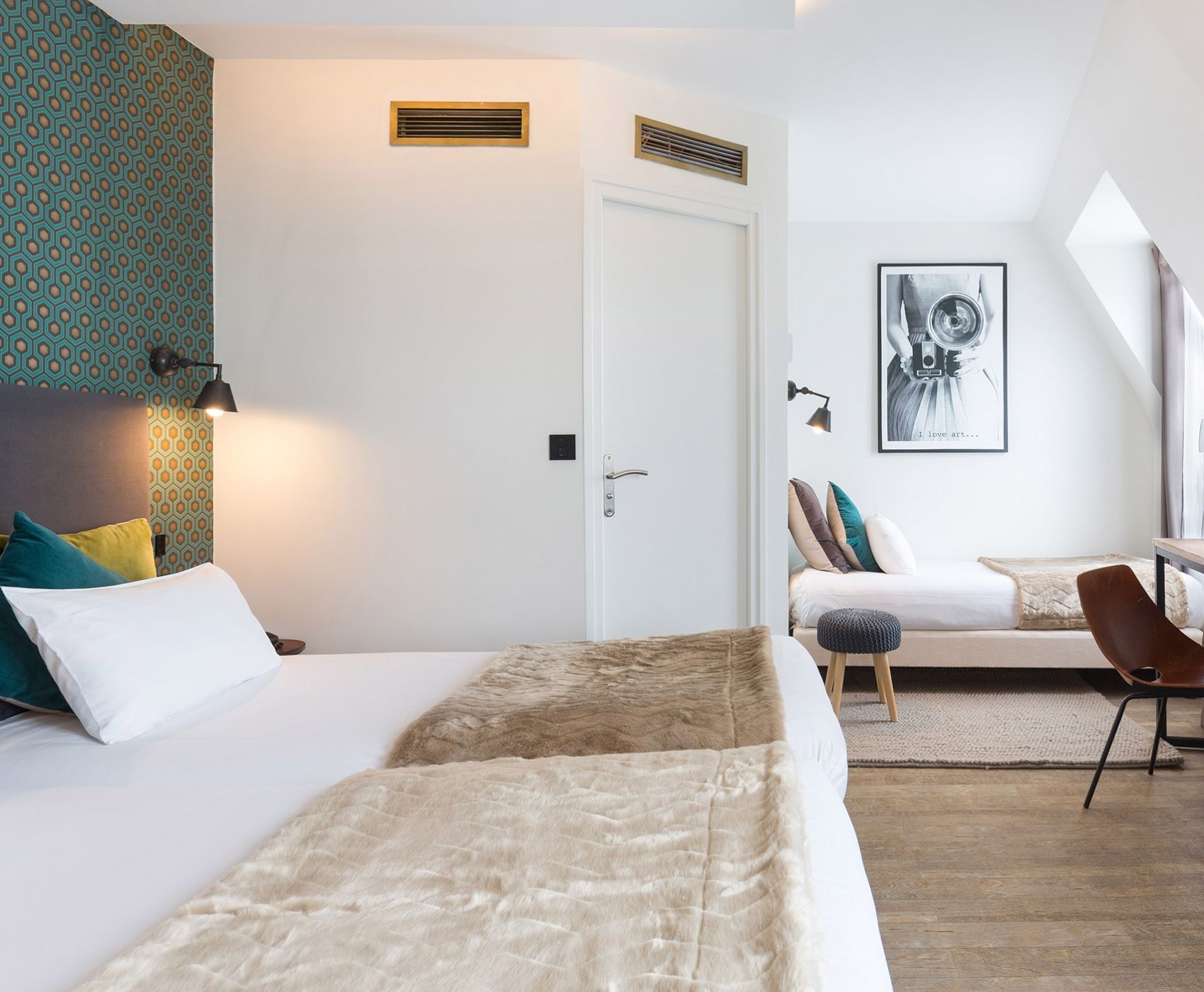 HappyCulture Hotel Ohm*** | OFFICIAL WEBSITE | Boutique Hotel in Paris 16th